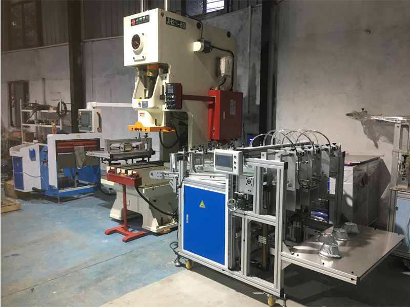 Automatic Aluminium Foil container Stacker SQCS - KONIX Machinery